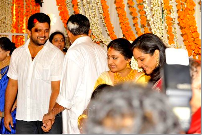 GEETHU MOHANDAS MARRIAGE PHOTOS ~ HOT ZONE